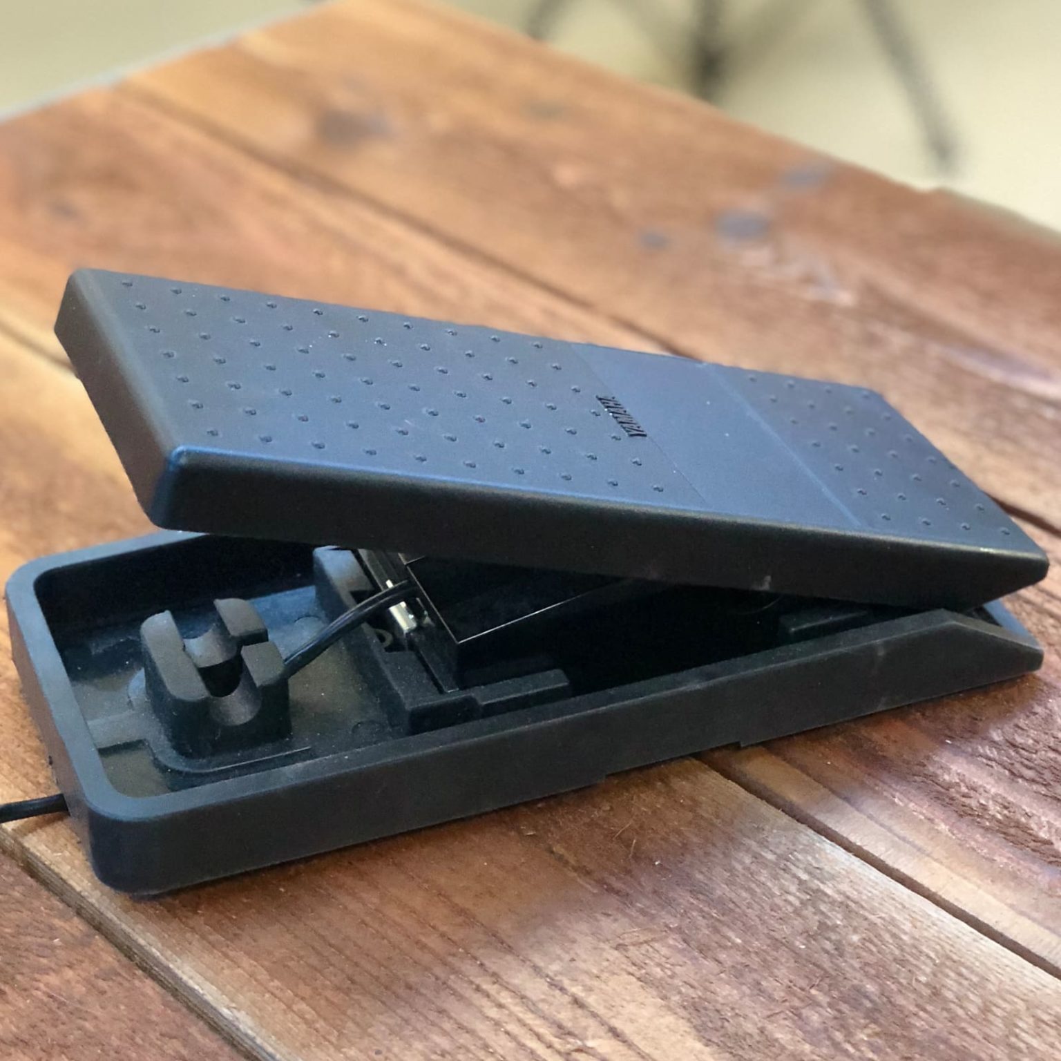 Pedal Volume Yamaha FC7 Volume/Expression Pedal | Việt Nhạc Center